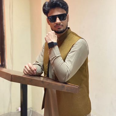 Pakistani Singles - Pakistan Personals - LoveHabibi