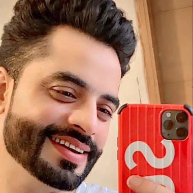 Pakistani Singles - Pakistan Personals - LoveHabibi