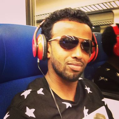 Somali Singles - Somalia Singles & Personals - LoveHabibi