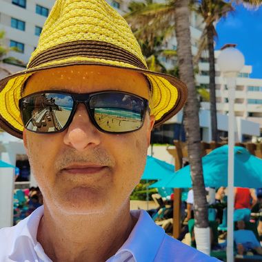 Arab Men USA - Meet American Arab Guys - LoveHabibi