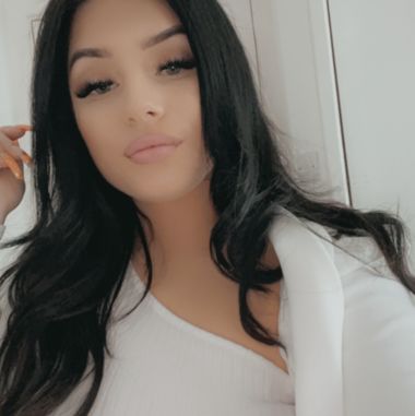 Arab Girls - Meet Girls of Arabic Origin - LoveHabibi