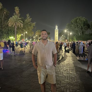 Arab Men USA - Meet American Arab Guys - LoveHabibi