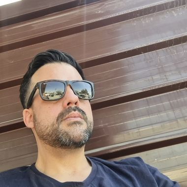 Riyadh Dating - Online Dating in Riyadh - LoveHabibi