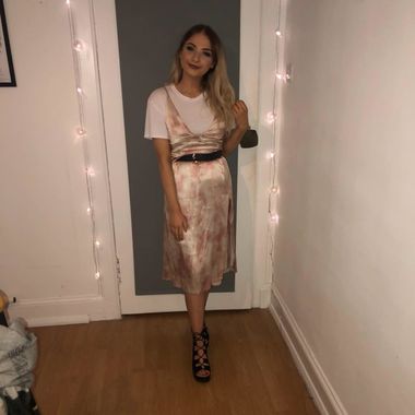 Arab & Muslim Girls Worldwide - LoveHabibi