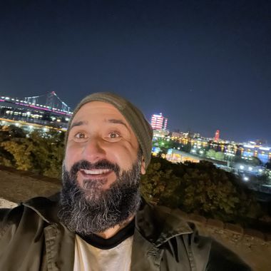 Lebanese Men - Meet Guys from Lebanon - LoveHabibi