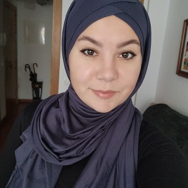 Romanian Muslims - Meet Muslims in Romania - LoveHabibi