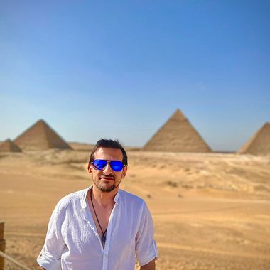 Kuwaiti Men - Meet Men in Kuwait - LoveHabibi