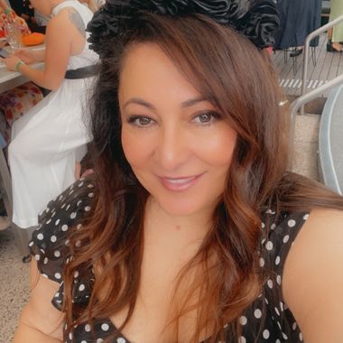 Arab Christian Women - Christian Arab Women - LoveHabibi