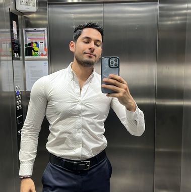 Kuwaiti Men - Meet Men in Kuwait - LoveHabibi